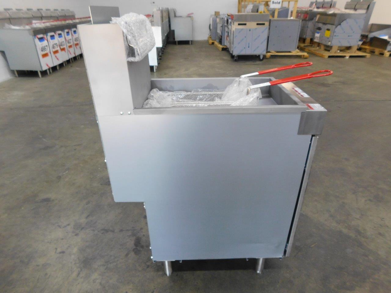 4810 Vulcan LG400-1 Deep Fryer - High Quality at a Discount