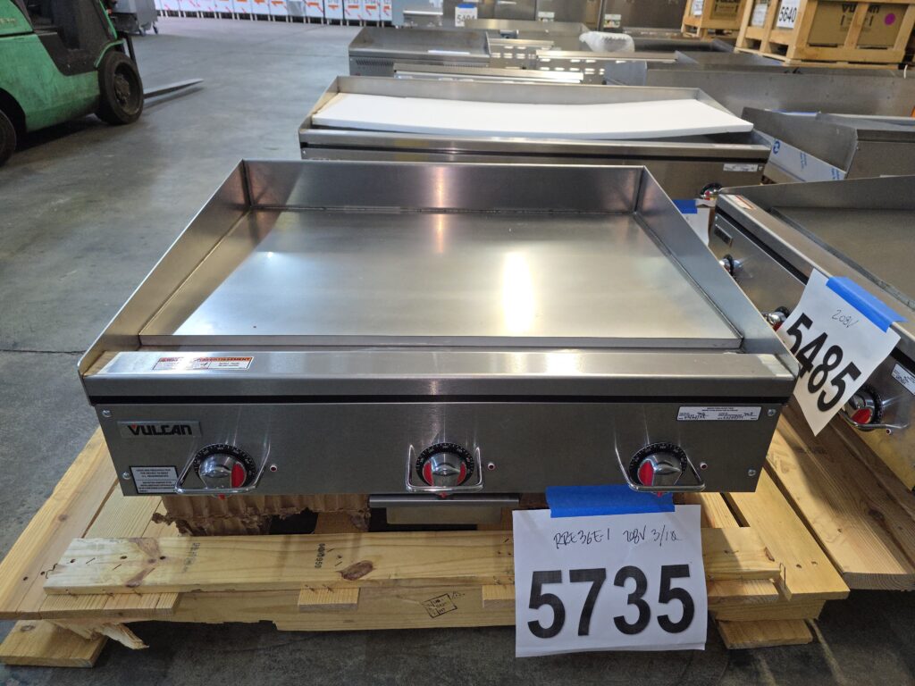 5735 Vulcan RRE36E-208 36" Electric Griddle, Fast Recovery