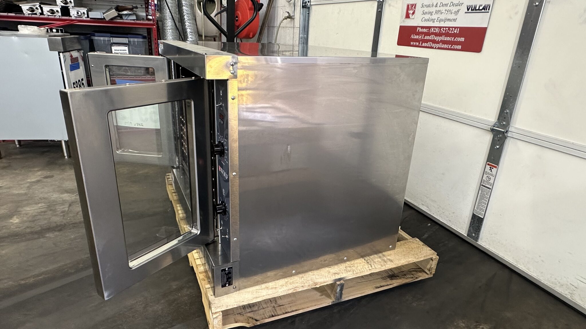 5913 Wolf VC4ED Full Size Convection Oven, Awesome